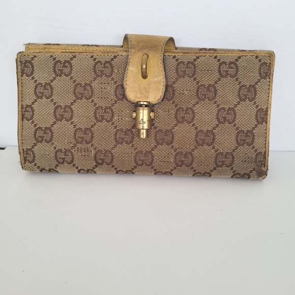 Gucci | Bags | Gucci Gg Vintage Bulet Canvas Leather Wallet Monogram ...